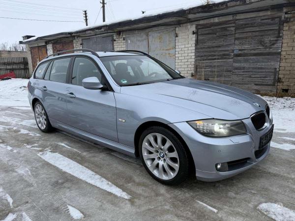 Zils BMW 320 2009 Marijampole, ar dzinēja tilpumu 2.00 L un nobraukumu 370 tūkst. km par 3850 €, foto 2 vietnē AUTOMOTO.COM.LV