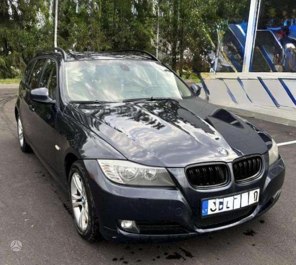 Blue BMW 320 2009 in Kaunas, with an engine capacity of 2.00 L and mileage of 345 thousand km for 3650 €, photo 2 on AUTOMOTO.COM.LV