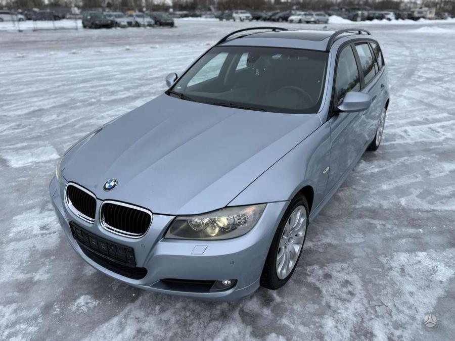Blue BMW 320 2009 in Marijampole, with an engine capacity of 2.00 L and mileage of 371 thousand km for 3750 €, photo 9 on AUTOMOTO.COM.LV