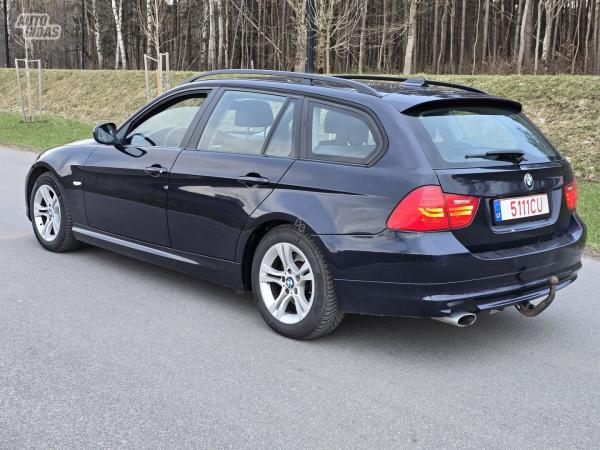 Zils BMW 320 2009 Alīta, ar dzinēja tilpumu 2.00 L un nobraukumu 285 tūkst. km par 3450 €, foto 4 vietnē AUTOMOTO.COM.LV