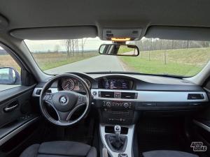 Zils BMW 320 2009 Alīta, ar dzinēja tilpumu 2.00 L un nobraukumu 285 tūkst. km par 3450 €, foto 14 vietnē AUTOMOTO.COM.LV
