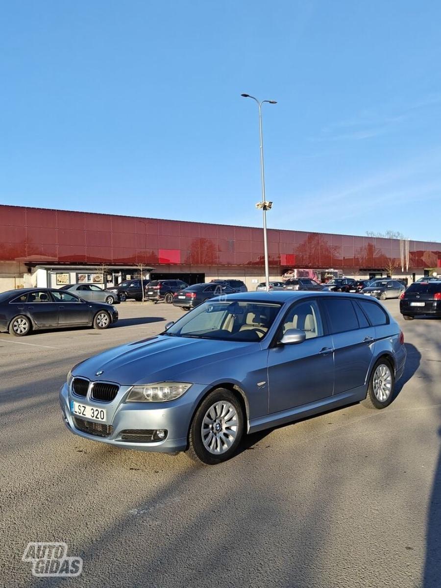 Zils BMW 320 2009 Šauļi, ar dzinēja tilpumu 2.00 L un nobraukumu 218 tūkst. km par 4700 €, foto 3 vietnē AUTOMOTO.COM.LV