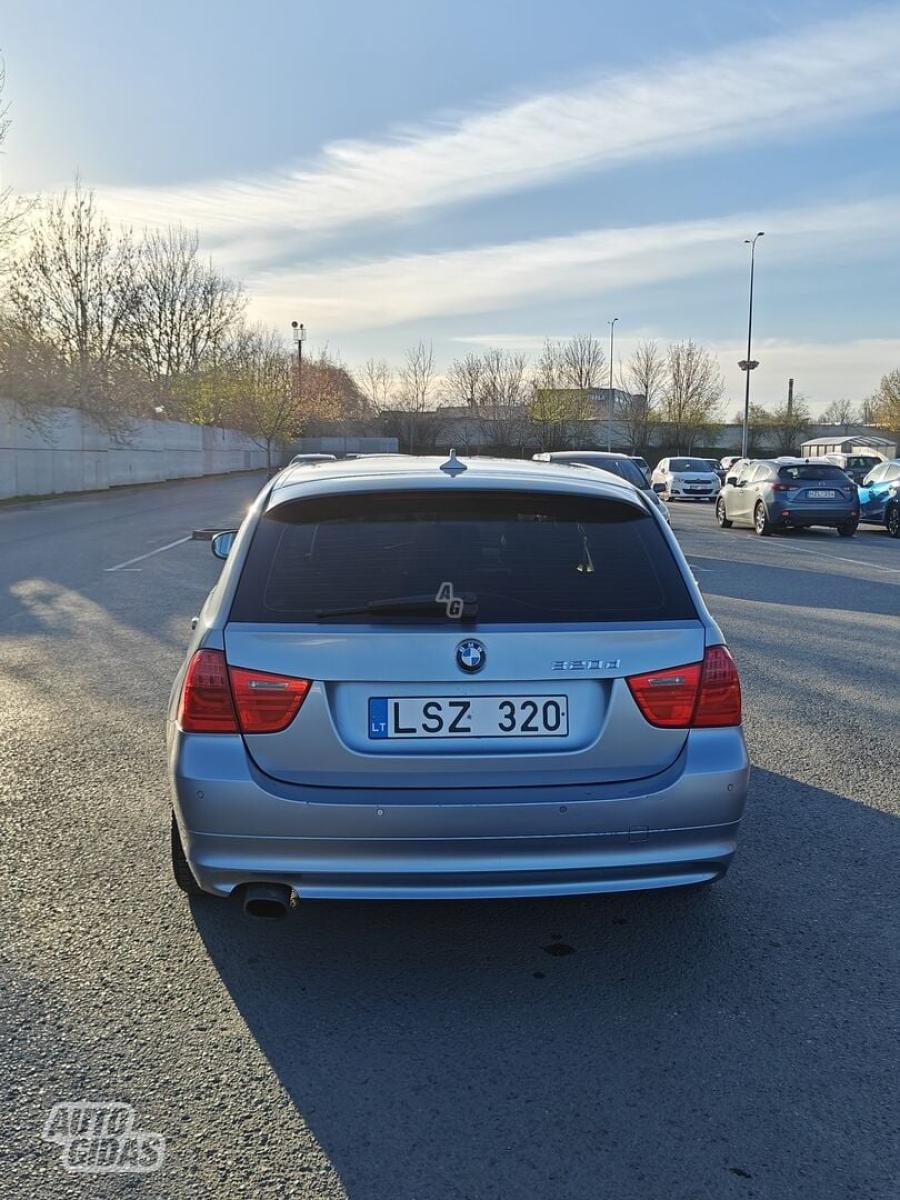 Zils BMW 320 2009 Šauļi, ar dzinēja tilpumu 2.00 L un nobraukumu 218 tūkst. km par 4700 €, foto 9 vietnē AUTOMOTO.COM.LV