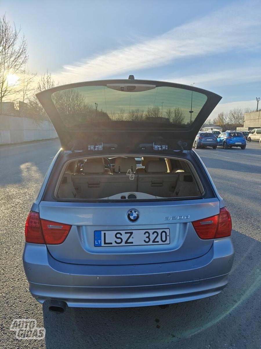 Zils BMW 320 2009 Šauļi, ar dzinēja tilpumu 2.00 L un nobraukumu 218 tūkst. km par 4700 €, foto 10 vietnē AUTOMOTO.COM.LV