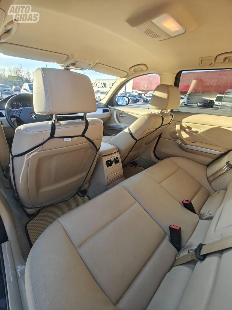 Zils BMW 320 2009 Šauļi, ar dzinēja tilpumu 2.00 L un nobraukumu 218 tūkst. km par 4700 €, foto 14 vietnē AUTOMOTO.COM.LV