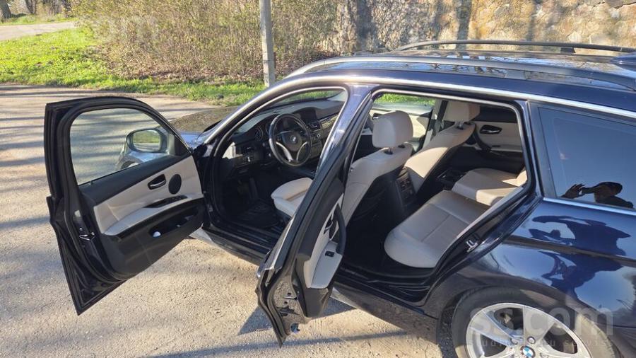 Blue BMW 320 2009 in Riga, with an engine capacity of 2.00 L and mileage of 252 thousand km for 4500 €, photo 7 on AUTOMOTO.COM.LV