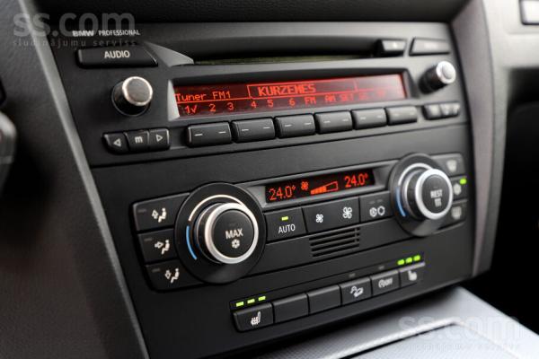 Zils BMW 320 2009 Tukums, ar dzinēja tilpumu 2.00 L un nobraukumu 0 tūkst. km par 4990 €, foto 8 vietnē AUTOMOTO.COM.LV