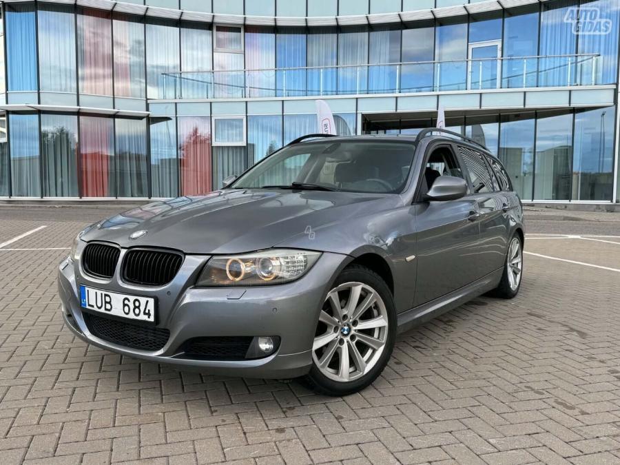 Blue BMW 320 2009 in Panevezys, with an engine capacity of 2.00 L and mileage of 294 thousand km for 3400 €, photo 6 on AUTOMOTO.COM.LV