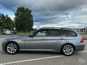 Blue BMW 320 2009 in Panevezys, with an engine capacity of 2.00 L and mileage of 294 thousand km for 3400 €, photo 8 on AUTOMOTO.COM.LV