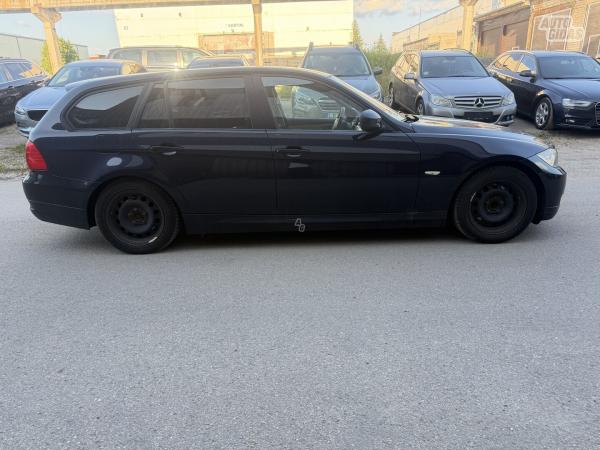Blue BMW 320 2009 in Panevezys, with an engine capacity of 2.00 L and mileage of 268 thousand km for 4200 €, photo 9 on AUTOMOTO.COM.LV