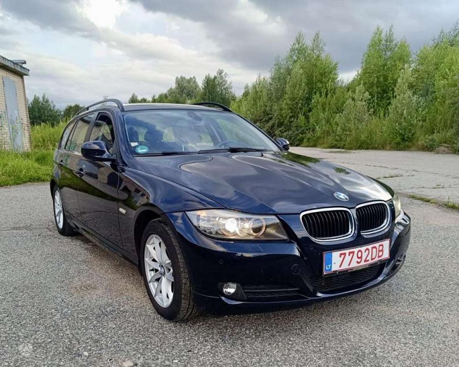 Синий БМВ 320 2009 в Паневежис, объемом двигателя 2.00 л и пробегом 220 тыс. км за 2950 €, фото 10 на AUTOMOTO.COM.LV