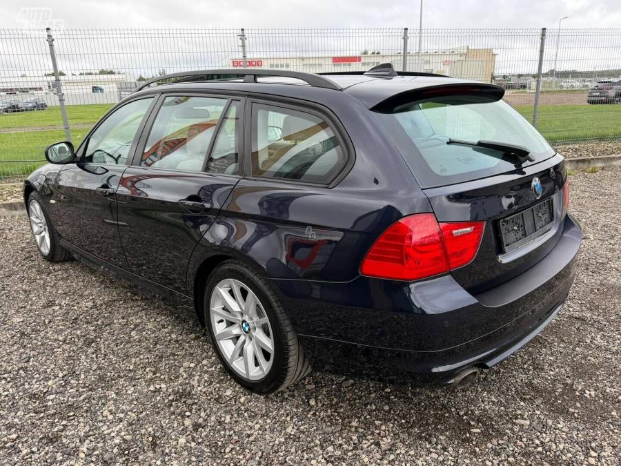 Blue BMW 320 2009 in Marijampole, with an engine capacity of 2.00 L and mileage of 273 thousand km for 5490 €, photo 6 on AUTOMOTO.COM.LV
