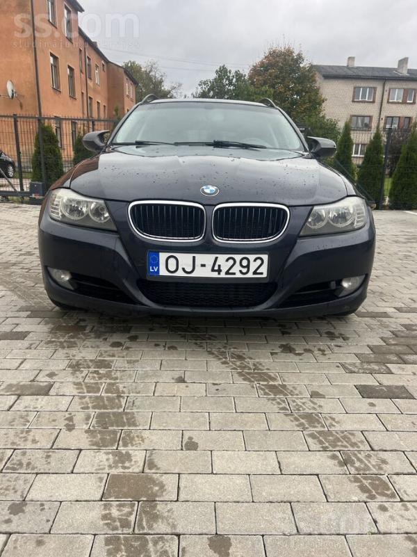 БМВ 320 2009 в Рига на AUTOMOTO.COM.LV Синий БМВ 320 2009 в Рига, объемом двигателя 2.00 л и пробегом 450 тыс. км за 3850 €, фото 3 на AUTOMOTO.COM.LV