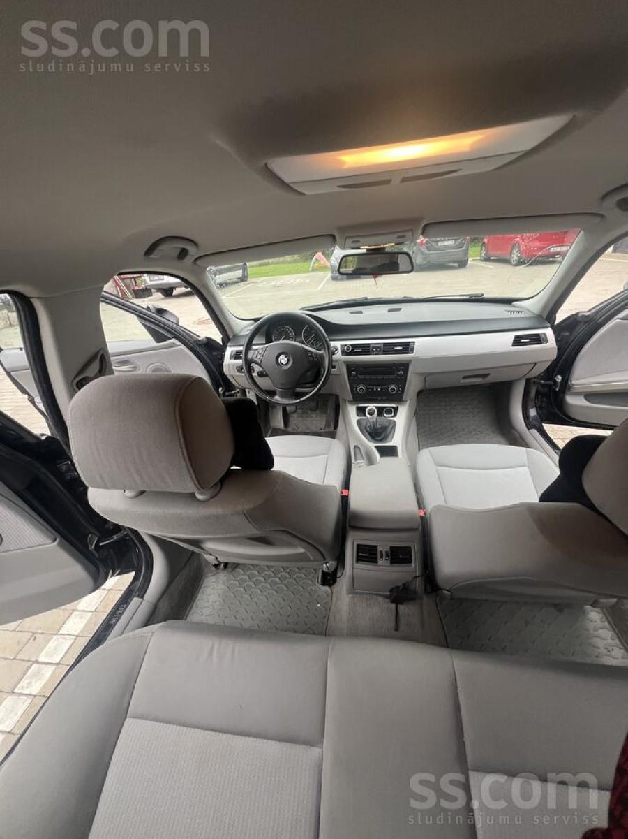 Zils BMW 320 2009 Rīga, ar dzinēja tilpumu 2.00 L un nobraukumu 450 tūkst. km par 3850 €, foto 6 vietnē AUTOMOTO.COM.LV