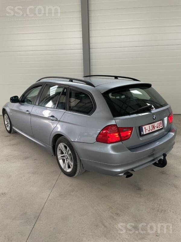 Blue BMW 320 2010 in Balvi, with an engine capacity of 2.00 L and mileage of 269 thousand km for 1200 €, photo 4 on AUTOMOTO.COM.LV