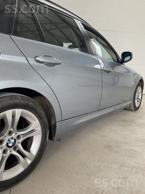 Blue BMW 320 2010 in Balvi, with an engine capacity of 2.00 L and mileage of 269 thousand km for 1200 €, photo 7 on AUTOMOTO.COM.LV