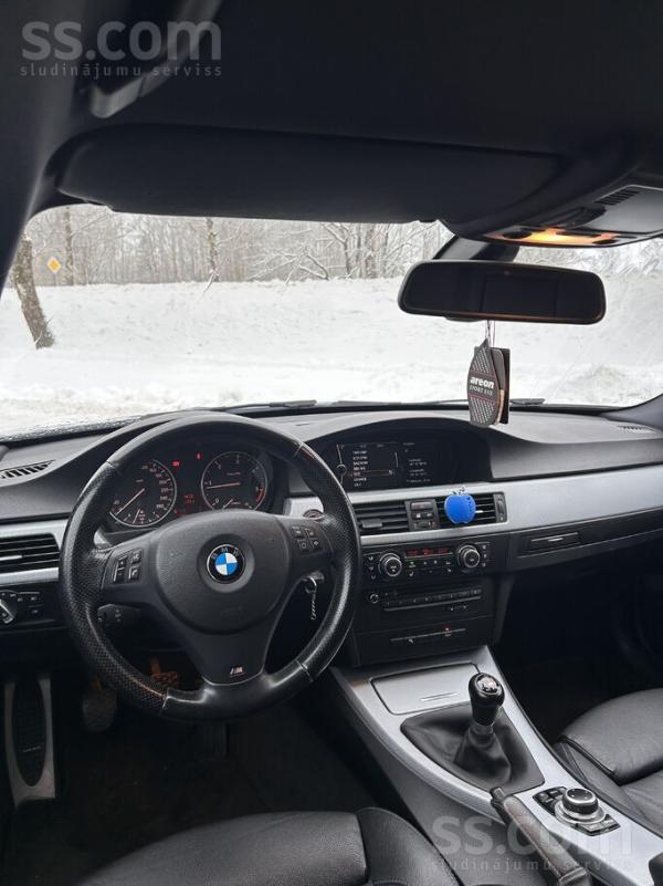 Zils BMW 320 2010 Bauska, ar dzinēja tilpumu 2.00 L un nobraukumu 295 tūkst. km par 6500 €, foto 5 vietnē AUTOMOTO.COM.LV