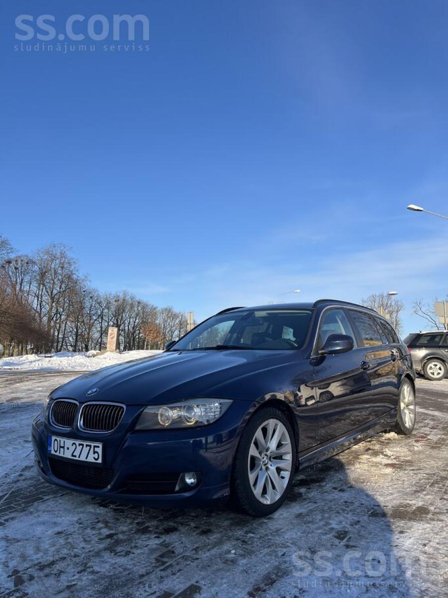 Zils BMW 320 2010 Rīga, ar dzinēja tilpumu 2.00 L un nobraukumu 324 tūkst. km par 6500 €, foto 1 vietnē AUTOMOTO.COM.LV