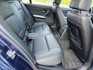Zils BMW 320 2010 Ogre, ar dzinēja tilpumu 2.00 L un nobraukumu 263 tūkst. km par 5270 €, foto 11 vietnē AUTOMOTO.COM.LV