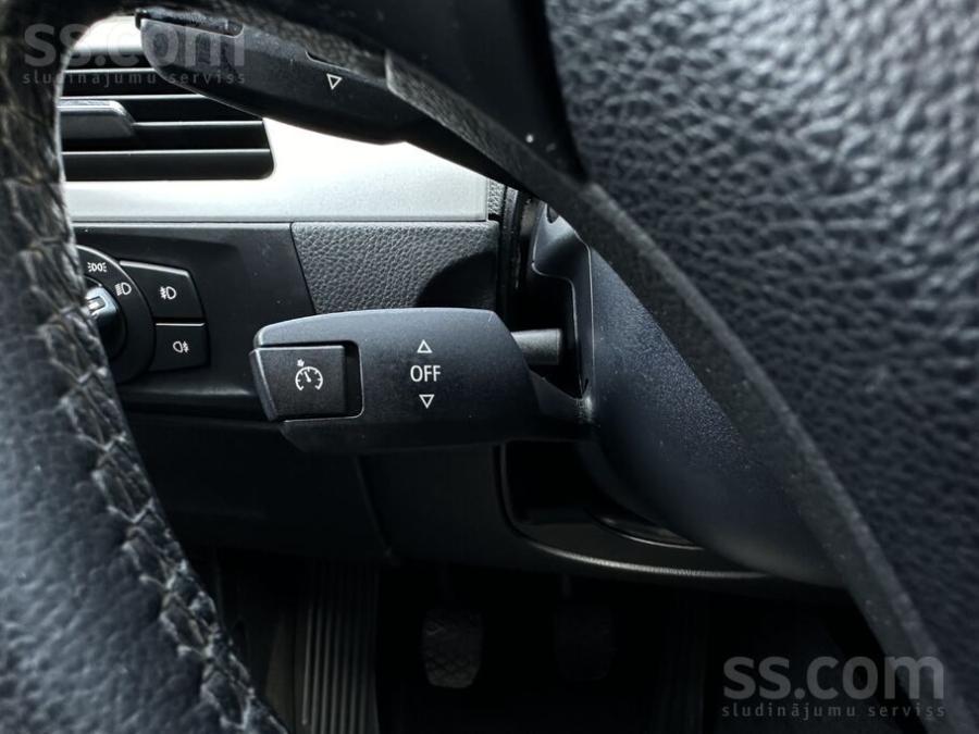 Zils BMW 320 2010 Ogre, ar dzinēja tilpumu 2.00 L un nobraukumu 263 tūkst. km par 5270 €, foto 17 vietnē AUTOMOTO.COM.LV