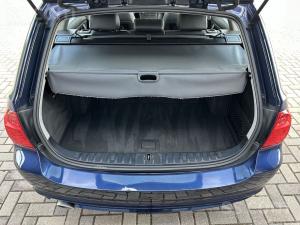 Zils BMW 320 2010 Ogre, ar dzinēja tilpumu 2.00 L un nobraukumu 263 tūkst. km par 5270 €, foto 20 vietnē AUTOMOTO.COM.LV