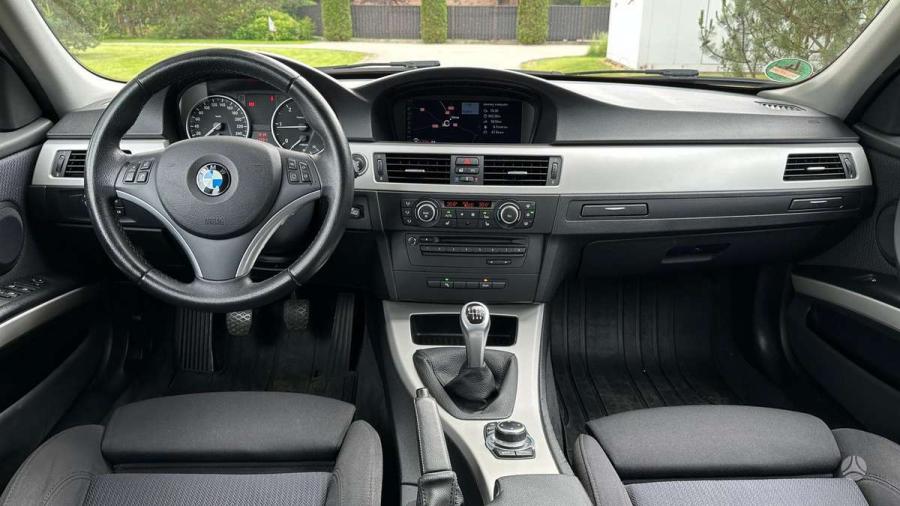 Zils BMW 320 2010 Viļņa, ar dzinēja tilpumu 2.00 L un nobraukumu 325 tūkst. km par 3850 €, foto 13 vietnē AUTOMOTO.COM.LV