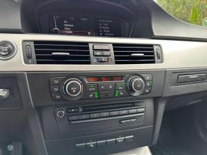 Zils BMW 320 2010 Viļņa, ar dzinēja tilpumu 2.00 L un nobraukumu 325 tūkst. km par 3850 €, foto 17 vietnē AUTOMOTO.COM.LV