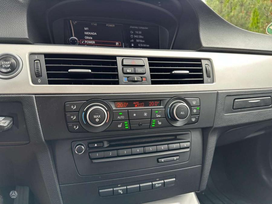 Zils BMW 320 2010 Viļņa, ar dzinēja tilpumu 2.00 L un nobraukumu 325 tūkst. km par 3850 €, foto 17 vietnē AUTOMOTO.COM.LV