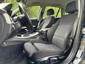 Zils BMW 320 2010 Viļņa, ar dzinēja tilpumu 2.00 L un nobraukumu 325 tūkst. km par 3850 €, foto 19 vietnē AUTOMOTO.COM.LV