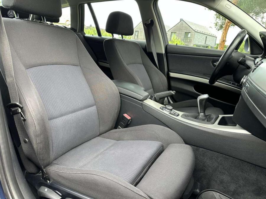 Zils BMW 320 2010 Viļņa, ar dzinēja tilpumu 2.00 L un nobraukumu 325 tūkst. km par 3850 €, foto 20 vietnē AUTOMOTO.COM.LV