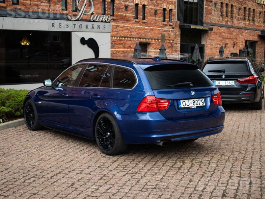 Blue BMW 320 2010 in Liepaja, with an engine capacity of 2.00 L and mileage of 324 thousand km for 5950 €, photo 5 on AUTOMOTO.COM.LV
