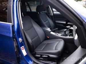 Blue BMW 320 2010 in Liepaja, with an engine capacity of 2.00 L and mileage of 324 thousand km for 5950 €, photo 16 on AUTOMOTO.COM.LV