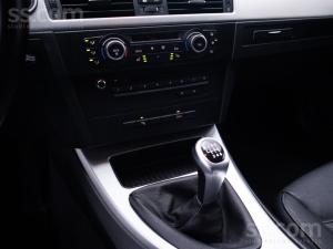 Blue BMW 320 2010 in Liepaja, with an engine capacity of 2.00 L and mileage of 324 thousand km for 5950 €, photo 21 on AUTOMOTO.COM.LV