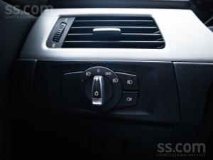 Blue BMW 320 2010 in Liepaja, with an engine capacity of 2.00 L and mileage of 324 thousand km for 5950 €, photo 23 on AUTOMOTO.COM.LV