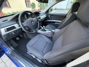 Zils BMW 320 2010 Rīga, ar dzinēja tilpumu 2.00 L un nobraukumu 264 tūkst. km par 5590 €, foto 18 vietnē AUTOMOTO.COM.LV