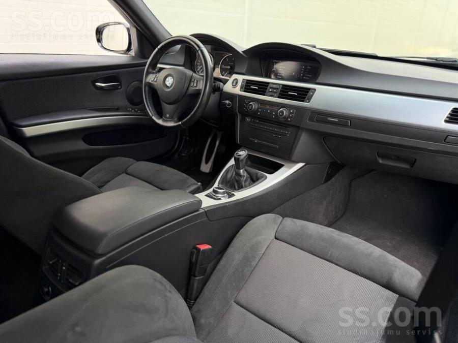 Zils BMW 320 2010 Rīga, ar dzinēja tilpumu 2.00 L un nobraukumu 0 tūkst. km par 6450 €, foto 25 vietnē AUTOMOTO.COM.LV