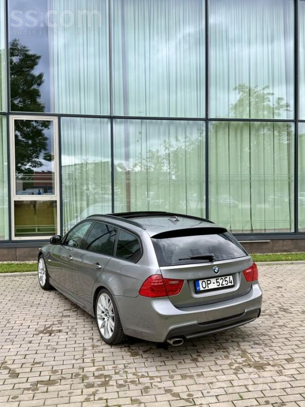 Zils BMW 320 2010 Balvi, ar dzinēja tilpumu 2.00 L un nobraukumu 267 tūkst. km par 7699 €, foto 7 vietnē AUTOMOTO.COM.LV