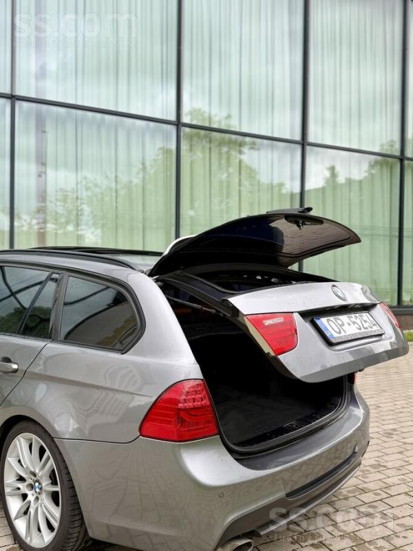 Zils BMW 320 2010 Balvi, ar dzinēja tilpumu 2.00 L un nobraukumu 267 tūkst. km par 7699 €, foto 8 vietnē AUTOMOTO.COM.LV