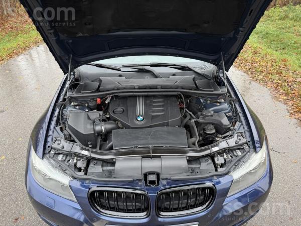 Blue BMW 320 2011 in Valmiera, with an engine capacity of 2.00 L and mileage of 283 thousand km for 5808 €, photo 9 on AUTOMOTO.COM.LV