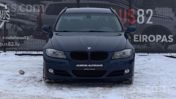 Blue BMW 320 2011 in Liepaja, with an engine capacity of 2.00 L and mileage of 359 thousand km for 5950 €, photo 1 on AUTOMOTO.COM.LV