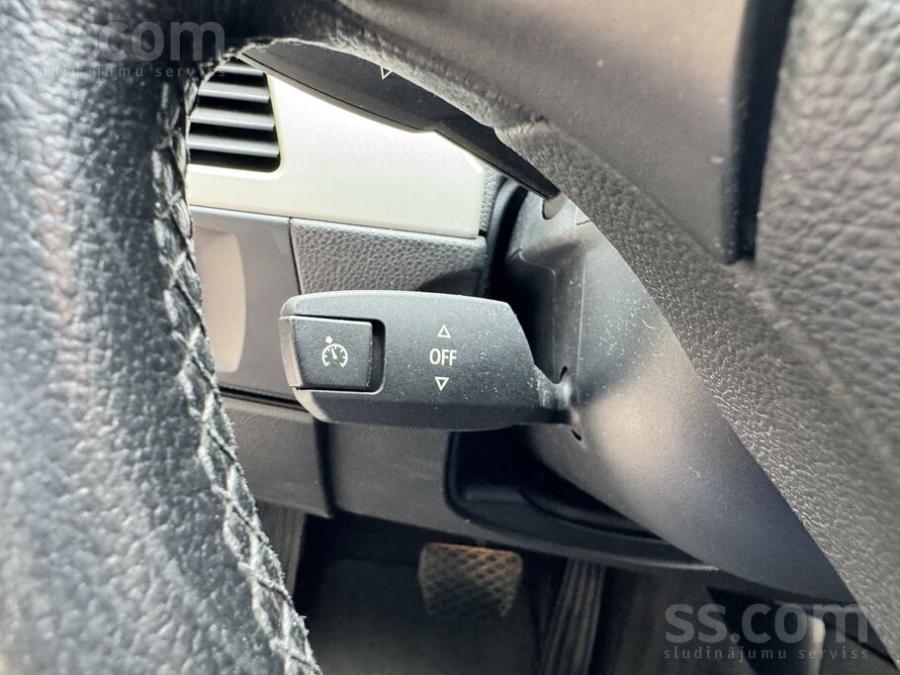 Zils BMW 320 2011 Rīga, ar dzinēja tilpumu 2.00 L un nobraukumu 223 tūkst. km par 6300 €, foto 26 vietnē AUTOMOTO.COM.LV