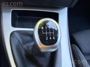 Синий БМВ 320 2011 в Рига, объемом двигателя 2.00 л и пробегом 270 тыс. км за 4170 €, фото 24 на AUTOMOTO.COM.LV