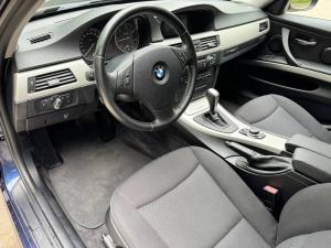 Blue BMW 320 2011 in Riga, with an engine capacity of 2.00 L and mileage of 223 thousand km for 5950 €, photo 19 on AUTOMOTO.COM.LV