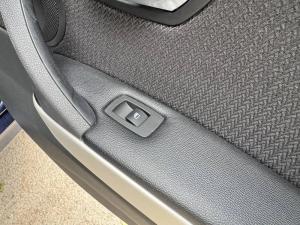Blue BMW 320 2011 in Riga, with an engine capacity of 2.00 L and mileage of 223 thousand km for 5950 €, photo 31 on AUTOMOTO.COM.LV