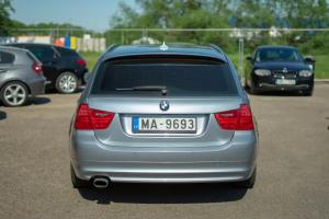 Zils BMW 320 2011 Liepāja, ar dzinēja tilpumu 2.00 L un nobraukumu 331 tūkst. km par 5950 €, foto 4 vietnē AUTOMOTO.COM.LV