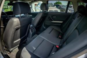Zils BMW 320 2011 Liepāja, ar dzinēja tilpumu 2.00 L un nobraukumu 331 tūkst. km par 5950 €, foto 10 vietnē AUTOMOTO.COM.LV