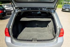 Zils BMW 320 2011 Liepāja, ar dzinēja tilpumu 2.00 L un nobraukumu 331 tūkst. km par 5950 €, foto 11 vietnē AUTOMOTO.COM.LV