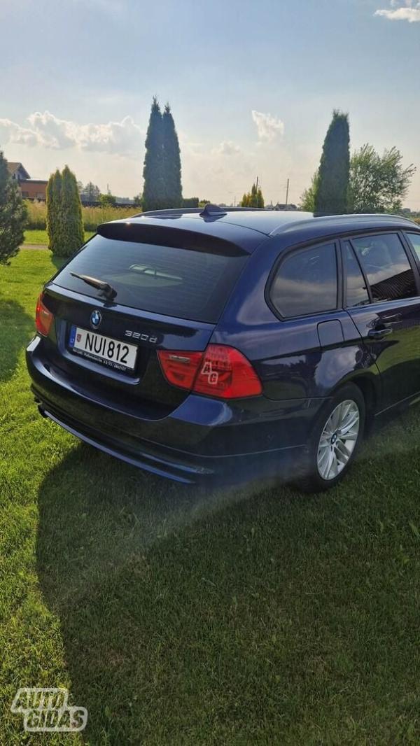 Zils BMW 320 2011 Marijampole, ar dzinēja tilpumu 2.00 L un nobraukumu 363 tūkst. km par 4200 €, foto 4 vietnē AUTOMOTO.COM.LV