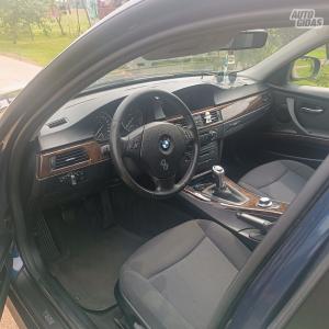 Zils BMW 320 2011 Kupiškis, ar dzinēja tilpumu 2.00 L un nobraukumu 269 tūkst. km par 4400 €, foto 14 vietnē AUTOMOTO.COM.LV