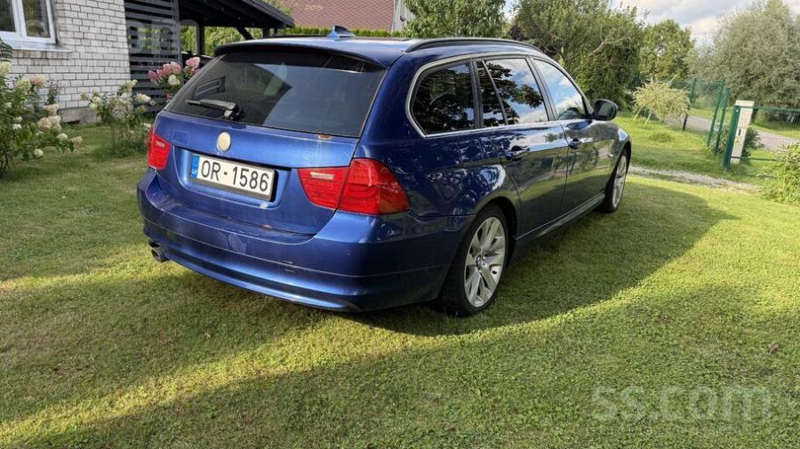 Zils BMW 320 2011 Limbaži, ar dzinēja tilpumu 2.00 L un nobraukumu 404 tūkst. km par 5200 €, foto 4 vietnē AUTOMOTO.COM.LV